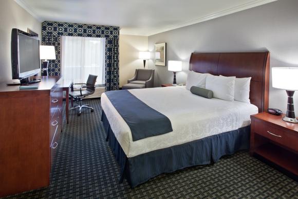 King Standard Hotel Room Dana Point Marina Shores Hotel king-standard-hotel-room-dana-point-marina-shores-hotel